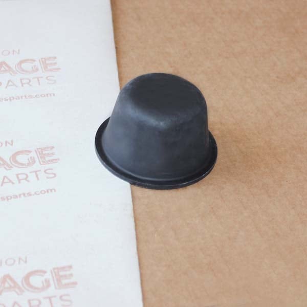 Heritage Series Parts FRC4377 County and Early Defender Axle Cap ...